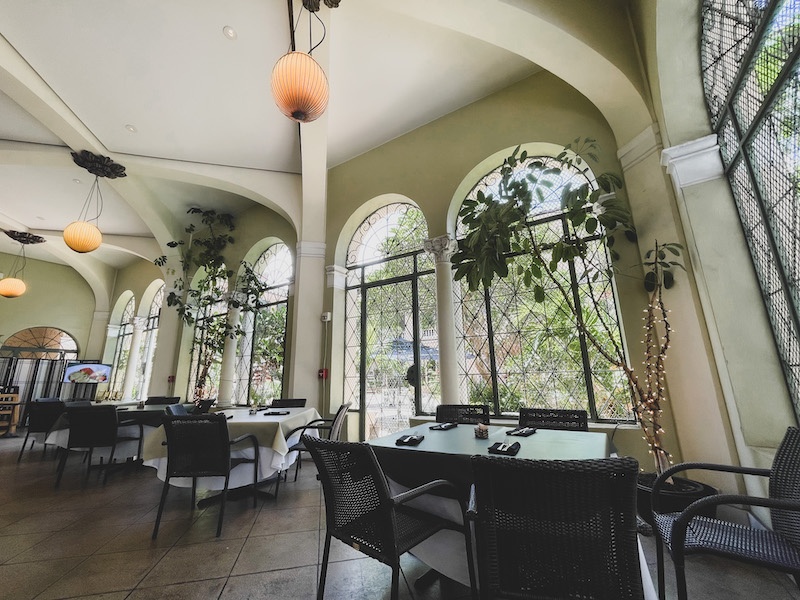 【カフェ・ジュリア】クラッシックな雰囲気のランチスポット（ホノルル） | ハワイ情報 KOKO